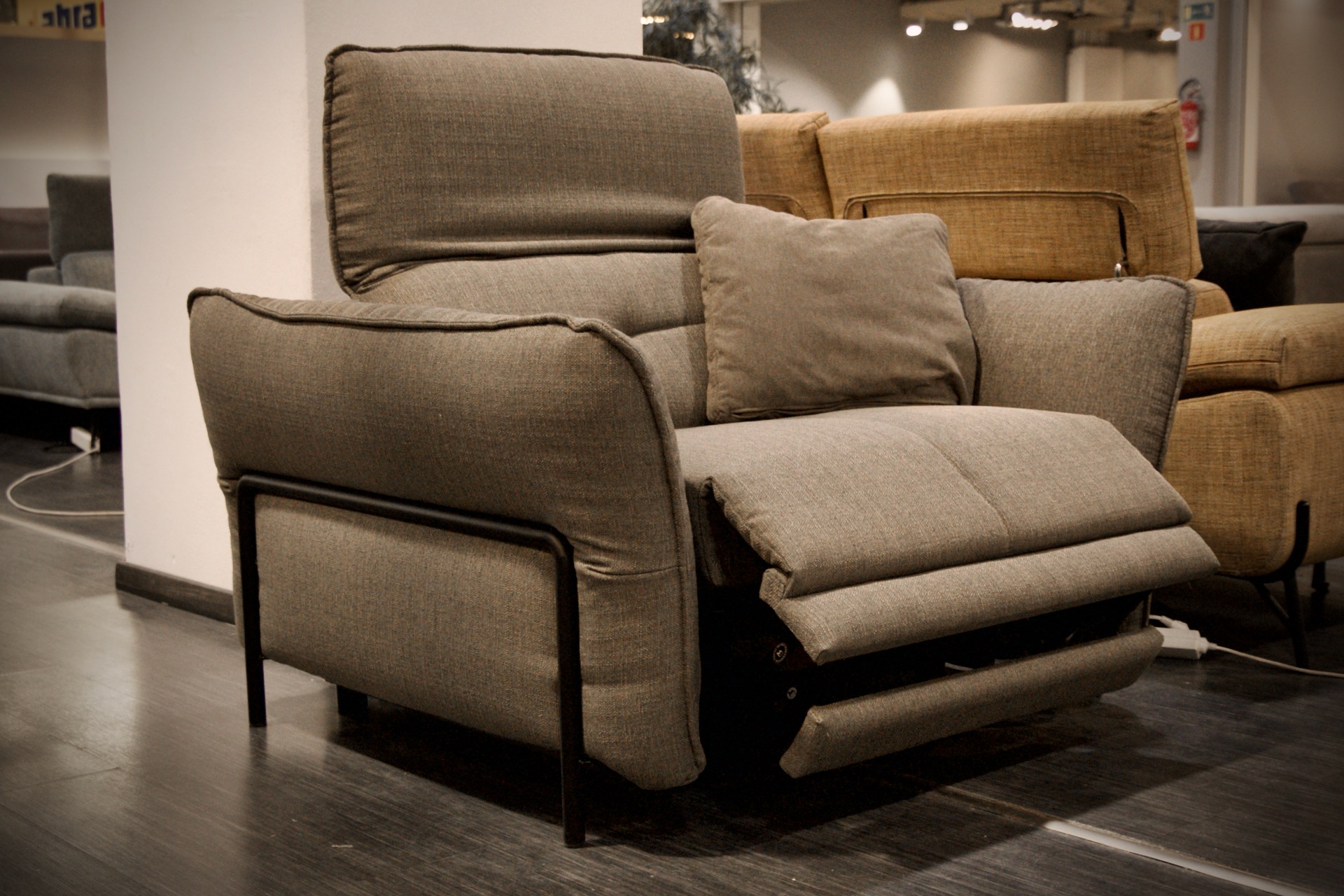 Fotel Galaxy z elektrycznym Relaxem - Studio Komfort salon meblowy ...